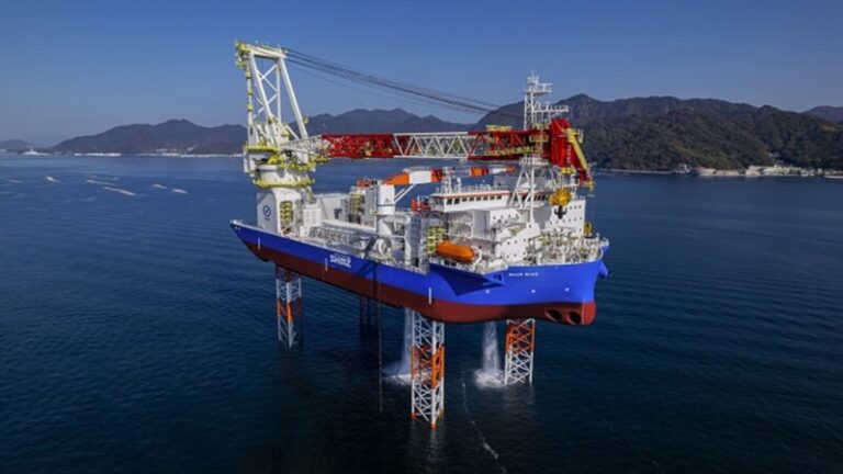 台湾で14MW風力タービンを設置した「BLUE WIND」室蘭へ