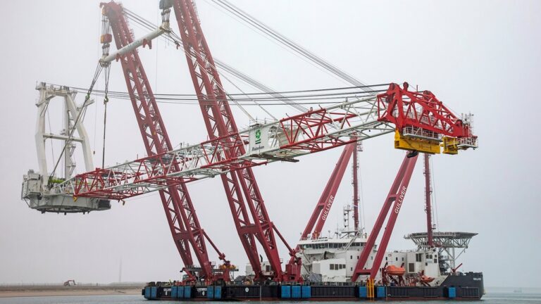 HuismanがDEMEのSEP船アップグレード時の様子を公開