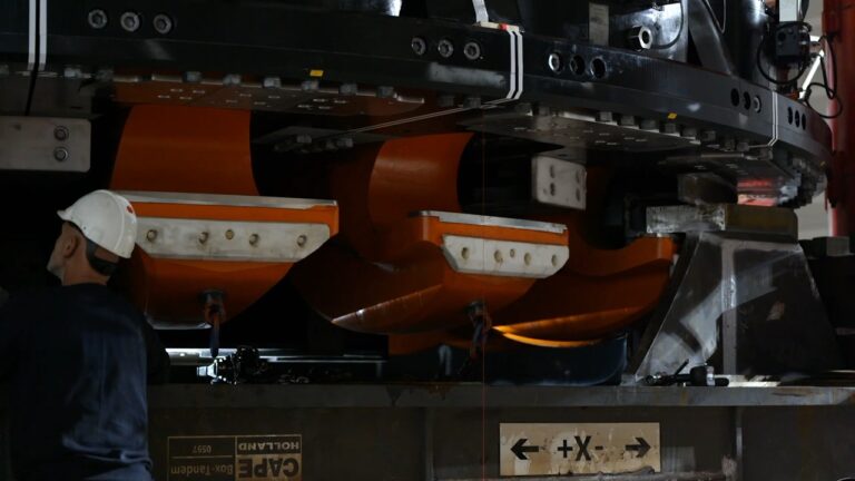 CAPEが「VLT 640-TRIPLE」負荷テストの動画公開