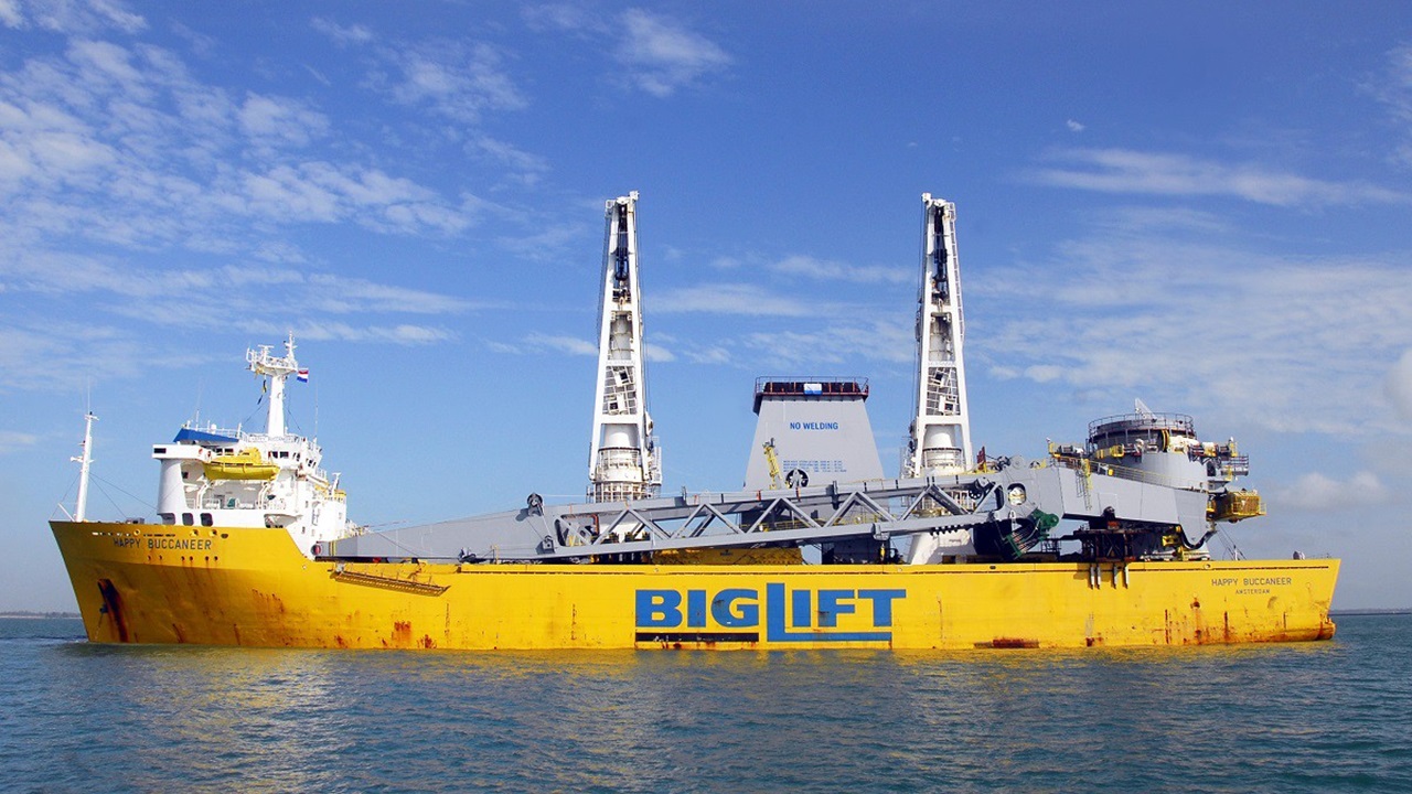 韓国のEEW KHPCで製造したジャケット基礎杭出荷開始