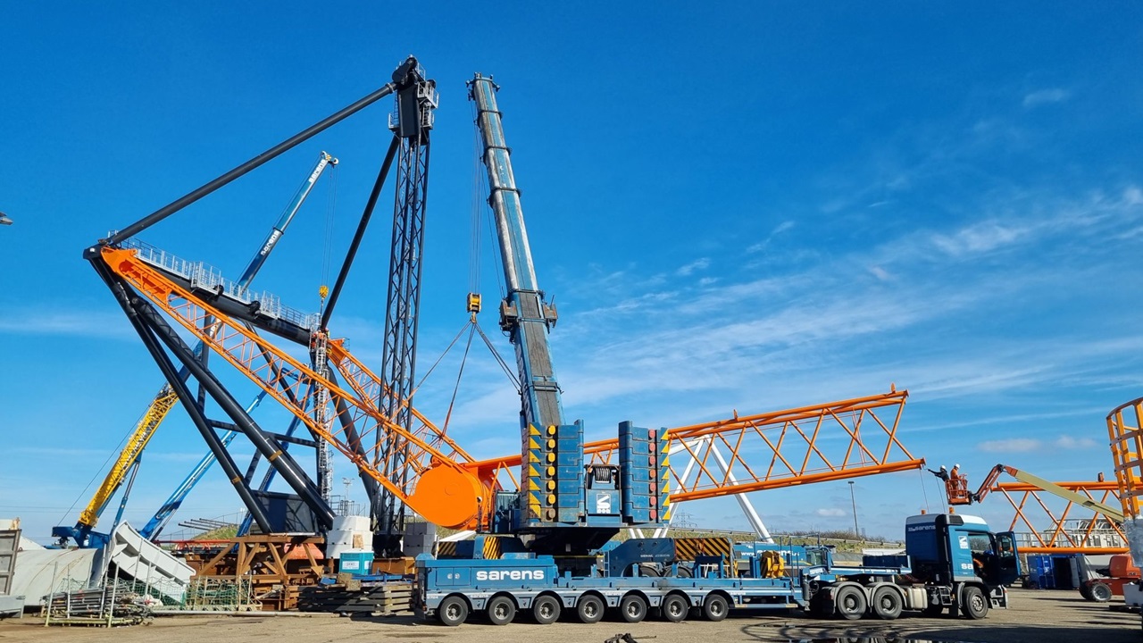 Tetrahedronのプロトタイプクレーン組立開始