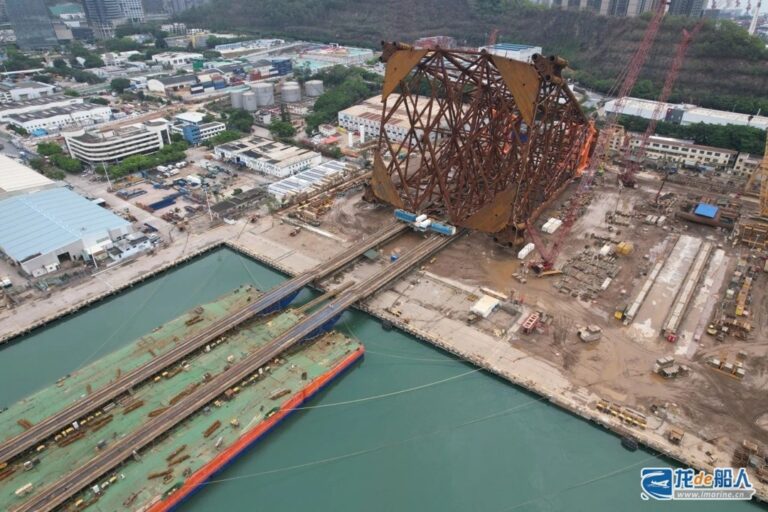 重量17,000トン「惠州26-6油田」トップサイド輸送開始