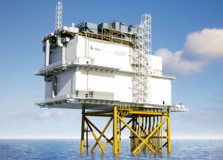 「East Anglia」向け洋上変電所を最終組立地へ輸送開始