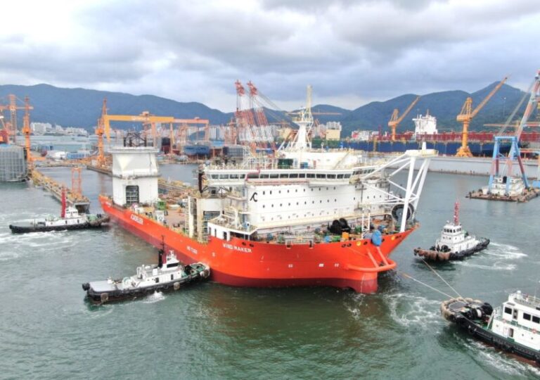 韓国で建造中のSEP船「Wind Maker」進水