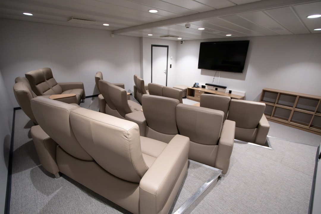 TWIN X-STERNを搭載した初のCSOV引き渡し