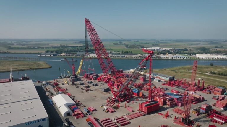 Mammoetリングクレーン「SK6000」テストプログラム完了